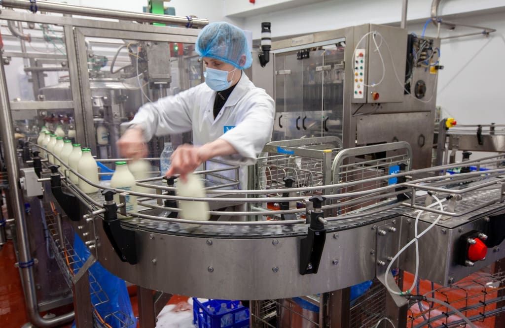 McQueens Dairies open new dairy and the creation of 100 jobs